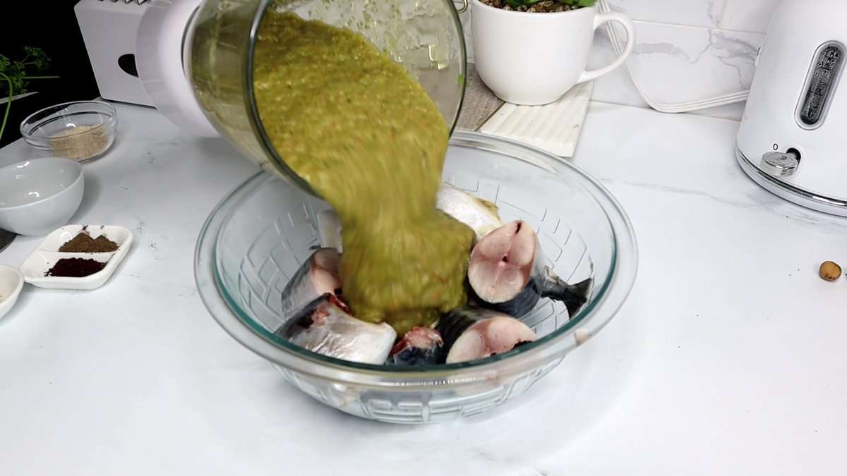 Mbongo Tchobi (Spicy Black Stew) - Cooking With Claudy