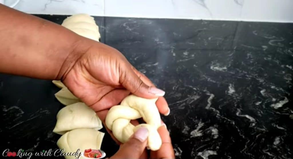 Twisted Doughnuts (Donuts). - Cooking With Claudy