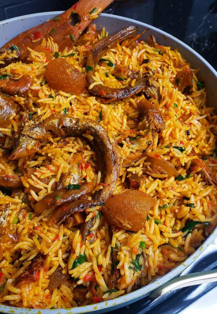 Native Jollof Rice ( Iwuk Edesi) - Cooking With Claudy