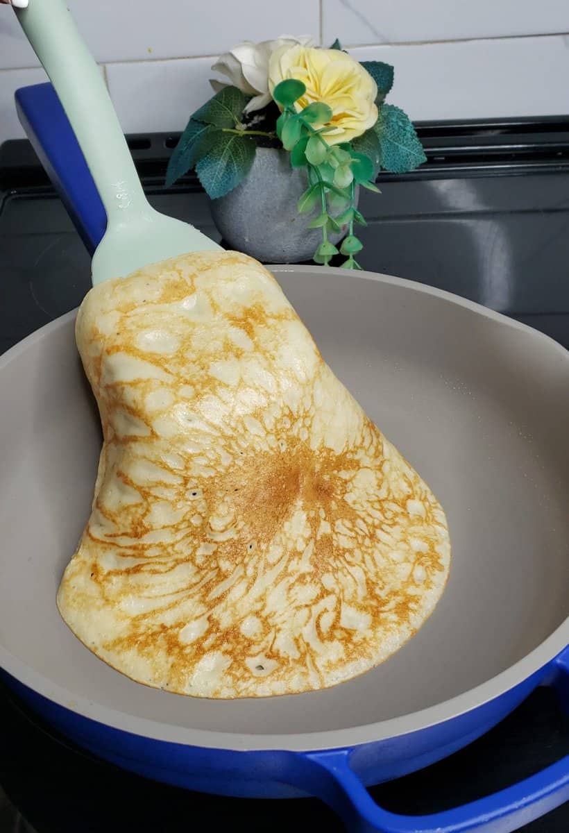 Banana Crepes - Cooking With Claudy
