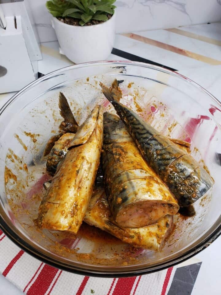 Air Fryer Mackerel - Cooking With Claudy