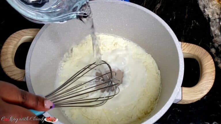 Homemade Yogurt with Powdered Milk - Cooking With Claudy